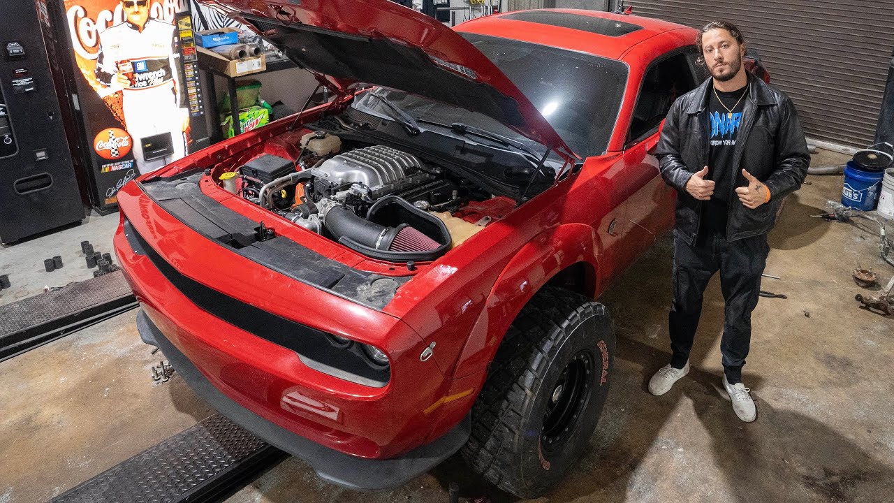 I Finished My Off-Road Lifted Hellcat - YouTube