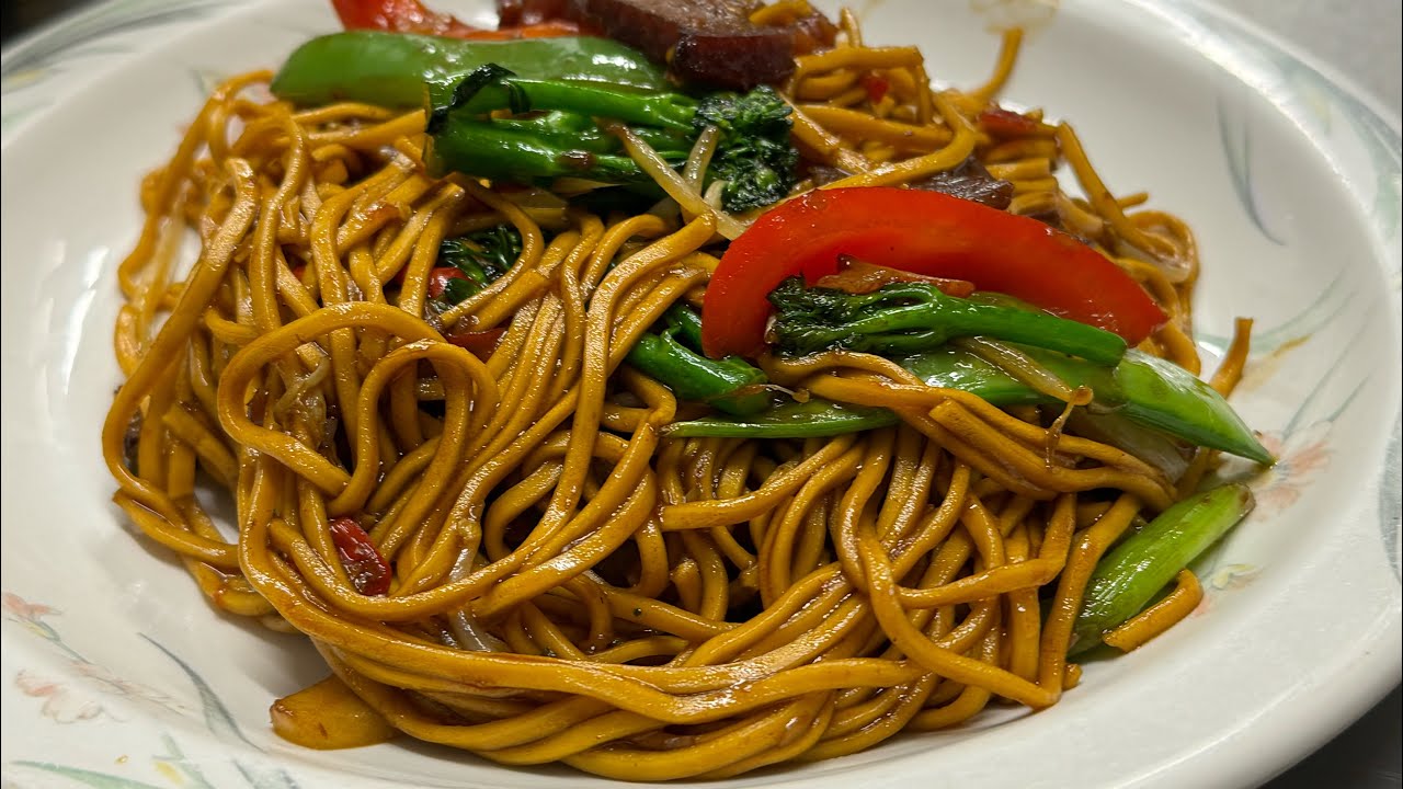 Boonnak Thai Restaurant Authentic Thai cuisine Blackpool - YouTube