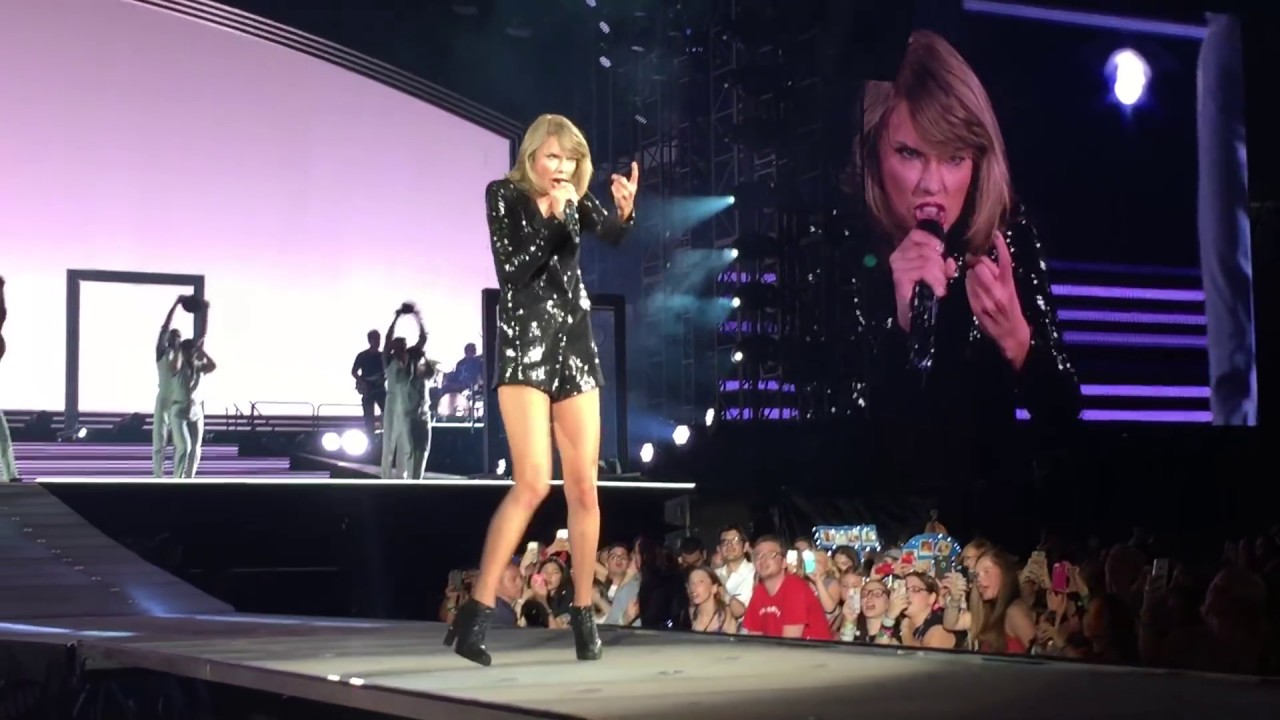 Taylor Swift Blank Space Live NJ 7/11/15 - YouTube