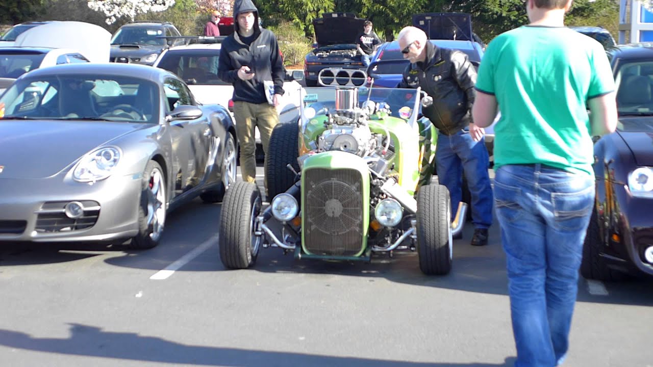 Bad A$$ Hot Rod Big Blower - YouTube