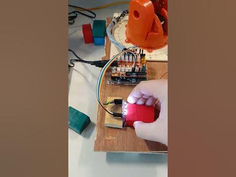 Final Test: Colour Sorting (Robot Arm colour sorting system) - YouTube