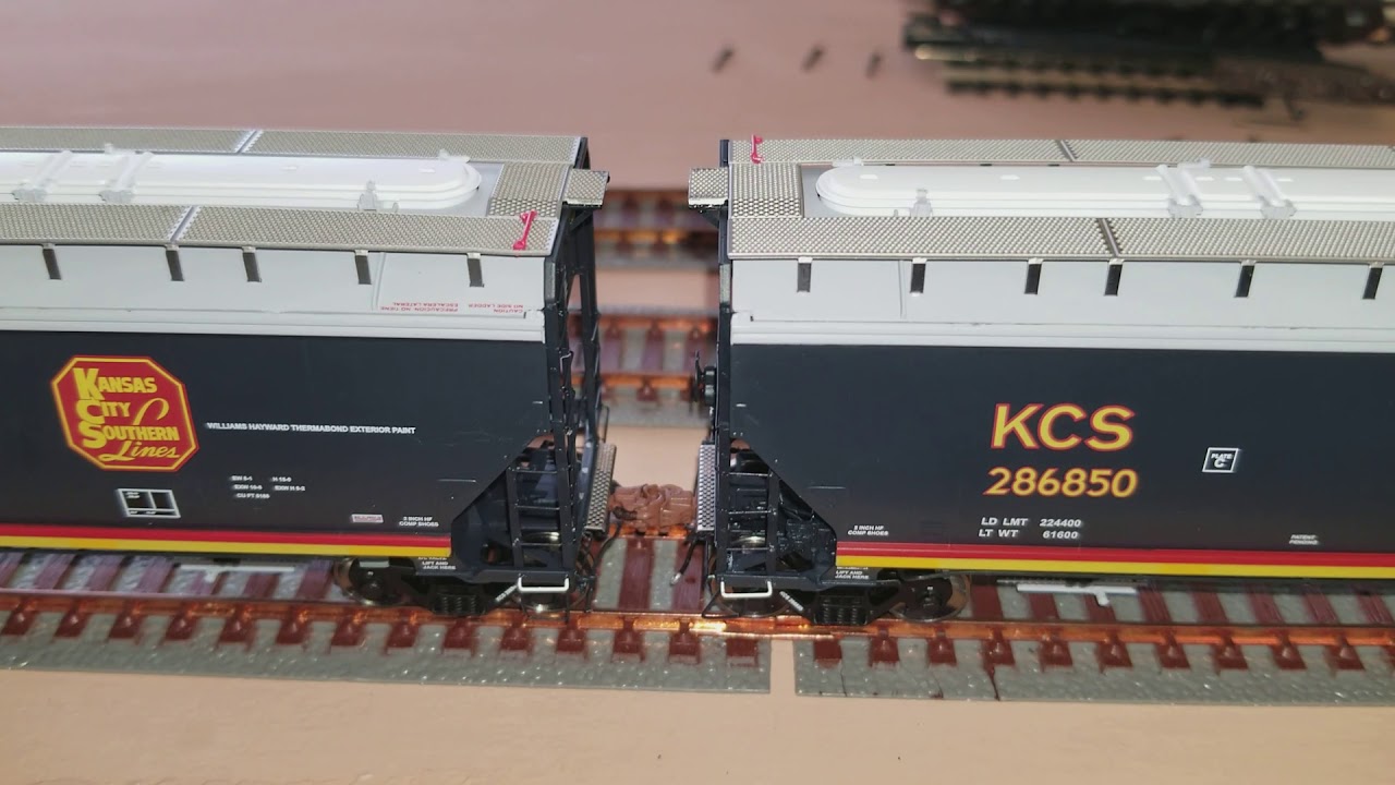 Upload of new ScaleTrains KCS Belle 5188 Hoppers 20180307 - YouTube