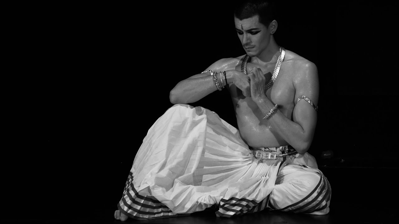 Mohiniyattam Javali, Chenthar Sayaka by Thomas Vo Van Tao - YouTube