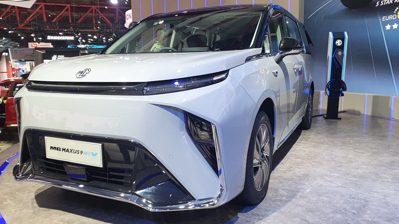 NEW 2025 MG MAXUS 9 EV is here! the new Chinese Rolls-Royce! Walkaround ...