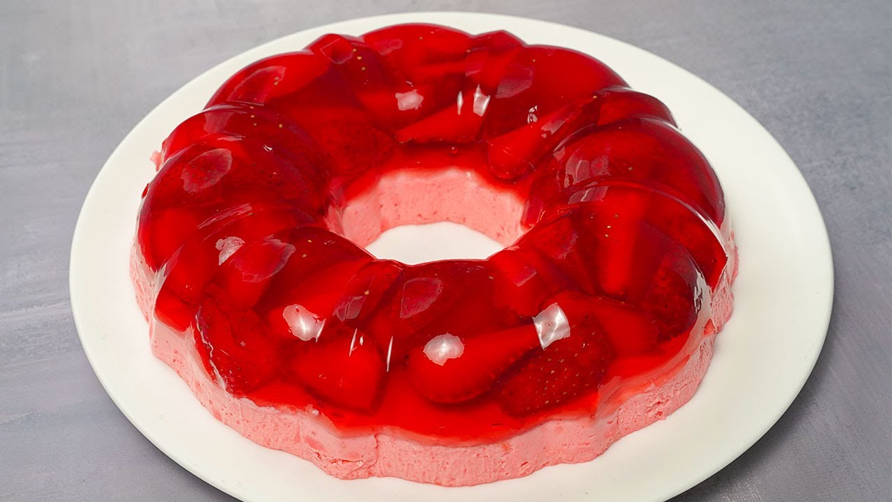 Delicious Strawberry Dessert Ever | Strawberry Jello Mousse Cake ...