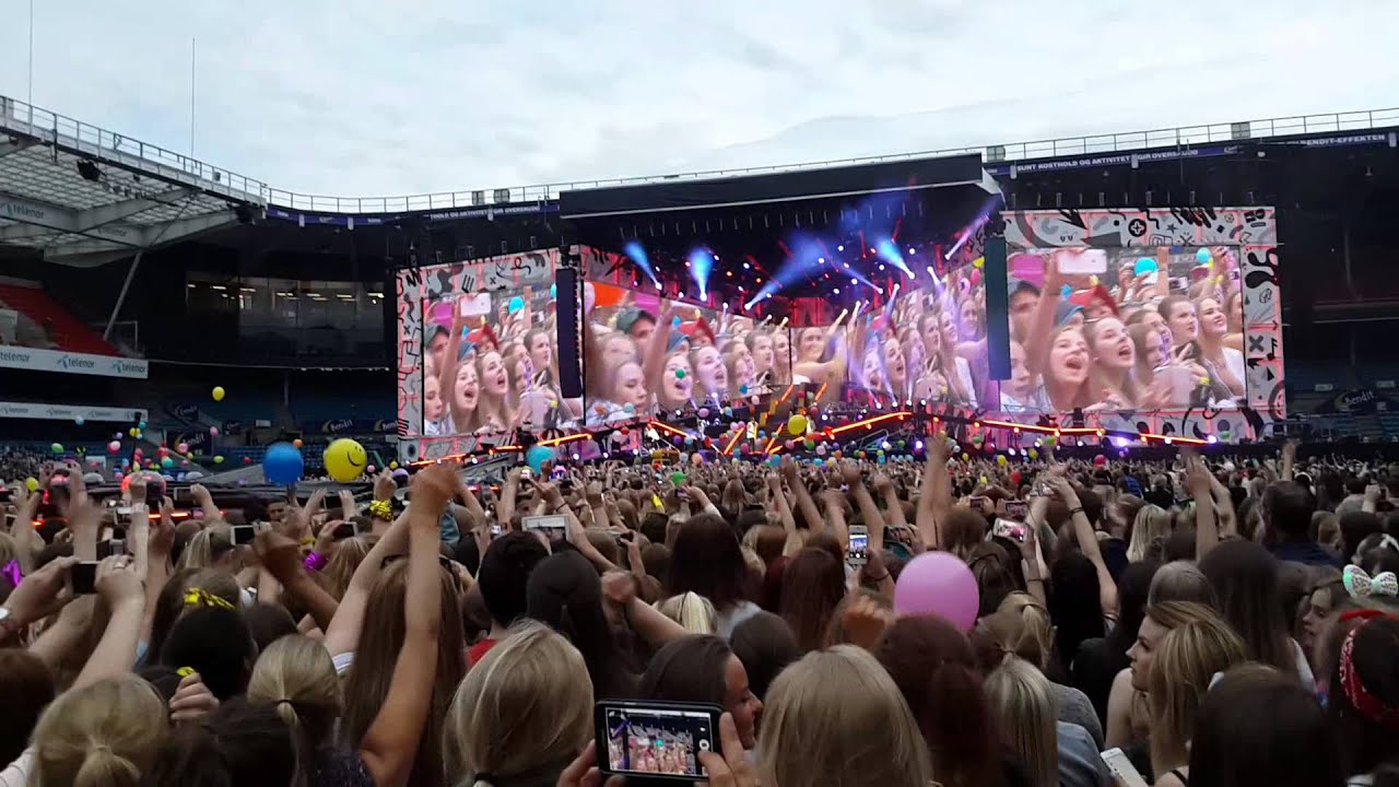 One Direction - No Control - Oslo 19.06.2015 - YouTube