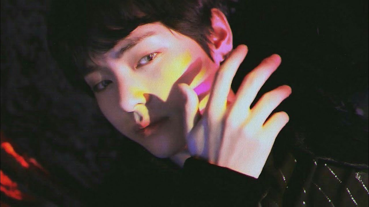 BTS status | Singularity | Tae | Lyrics video