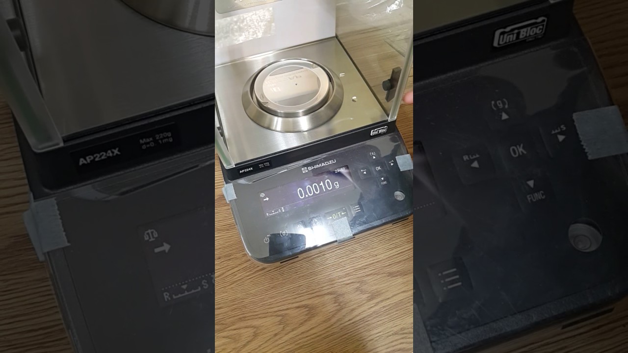 電子天平/四位數天平 AP224X 分別添加 1mg， 10 mg， 5mg 砝碼~ 電子天平 精密天平 分析天平 - YouTube