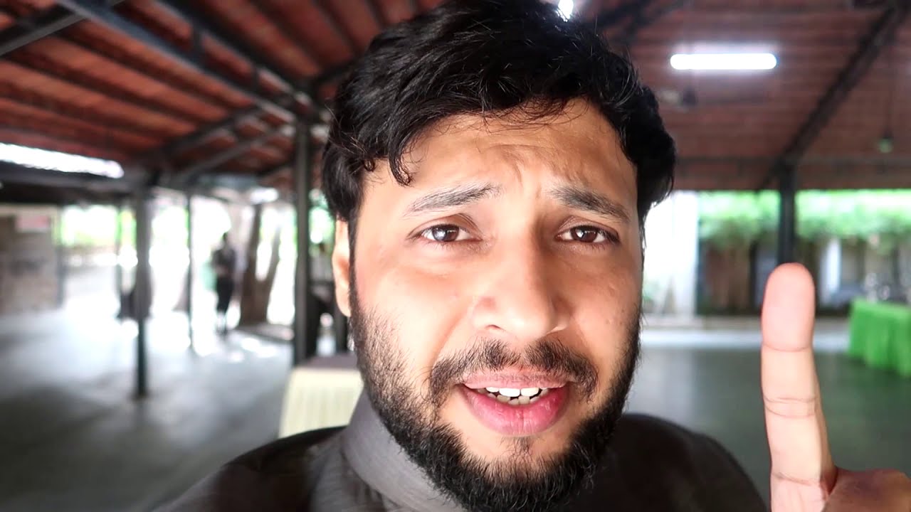 Indian Wedding | Marathi Lagin ! @UrIndianConsumer - YouTube