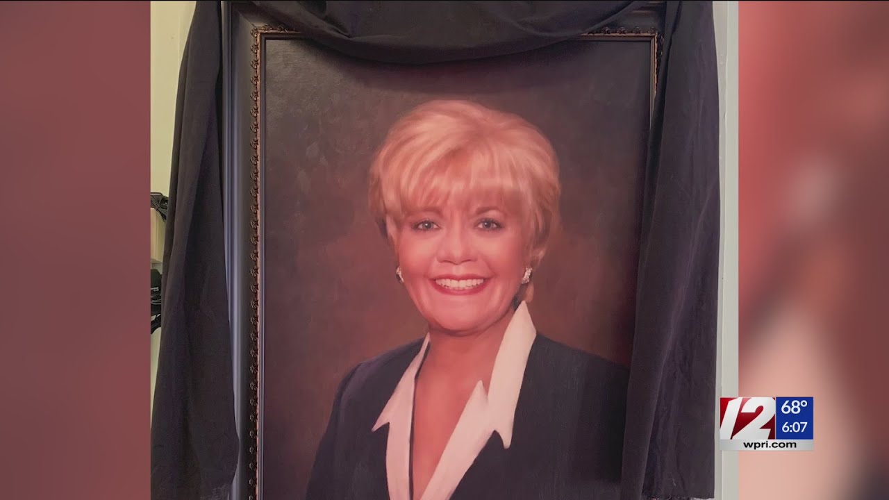 Body found at Woonsocket home identified as former mayor - YouTube