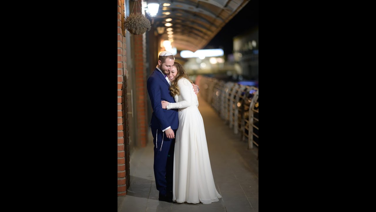 Akiva-Dovid and Chana Rachel Gaffin's Wedding - YouTube