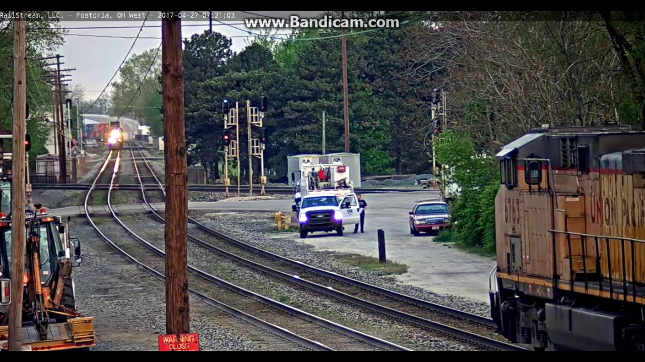 Railstream 3-4 railfanning video; w heritage units, rare cars, and more ...