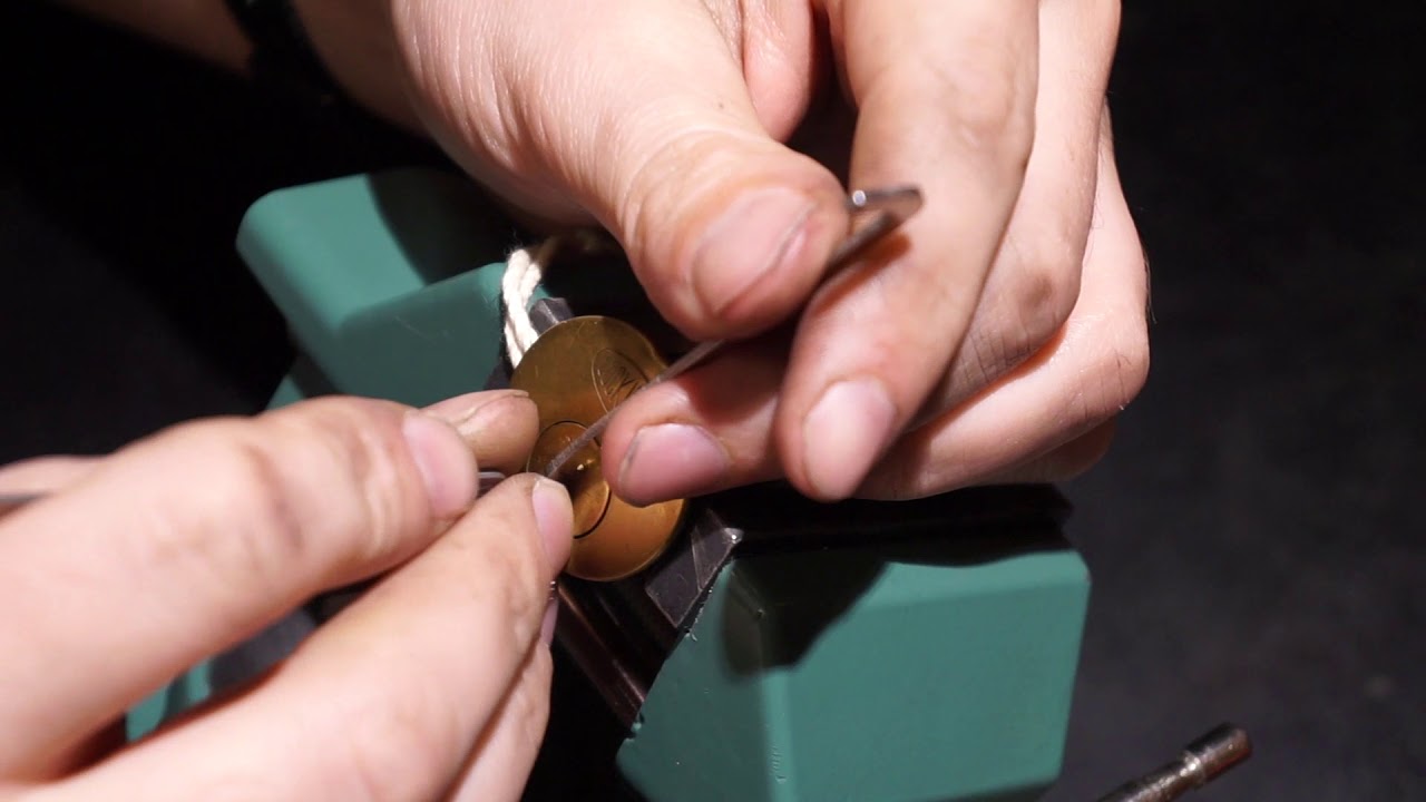 Picked and gutted Daz Evers #45 sent by Priyer - YouTube