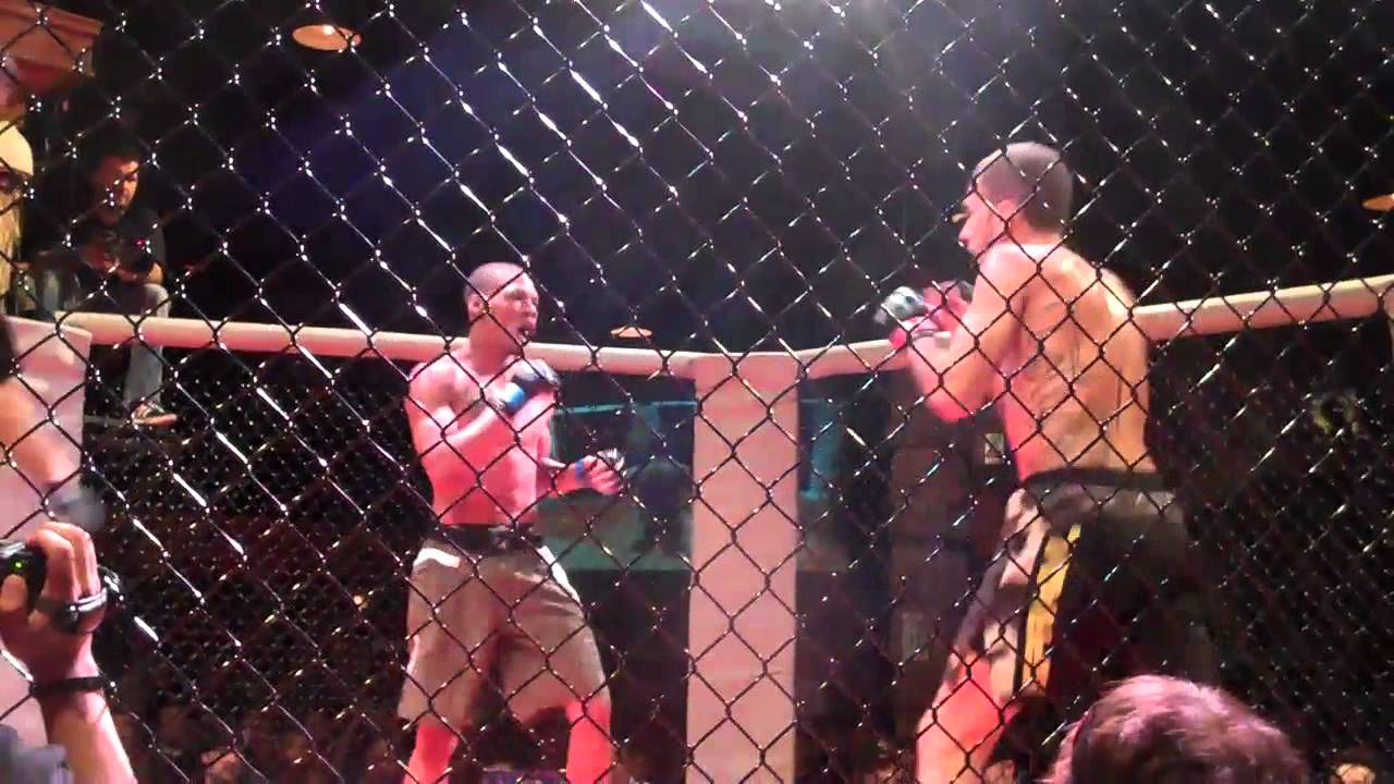 Victor Johnson vs Jeremiah Pollock 7/22/2011 - Bourbon St - Rd 2 - YouTube