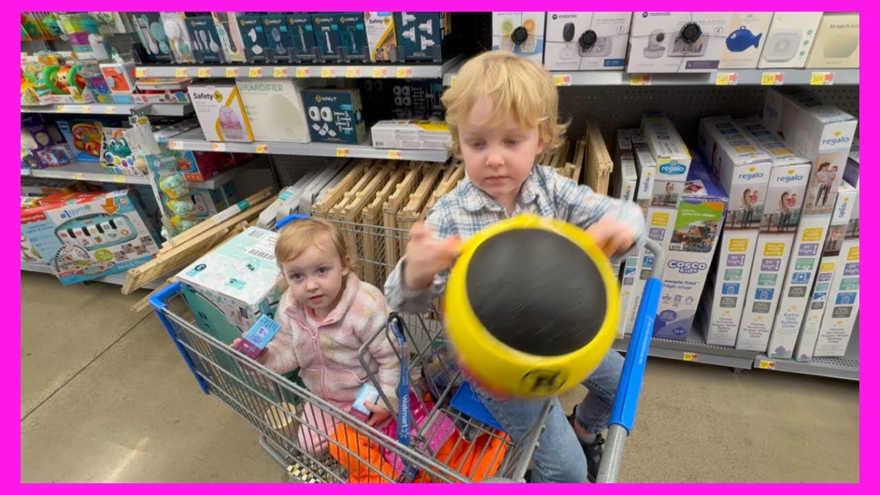 Milo Indy and isla open Ryan’s World Surprise Ninja Egg - YouTube