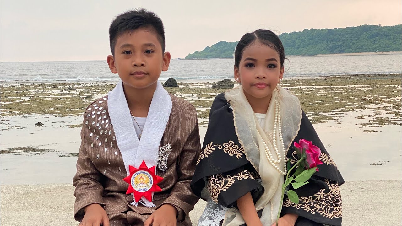 Folk Dance | Kumintang - YouTube