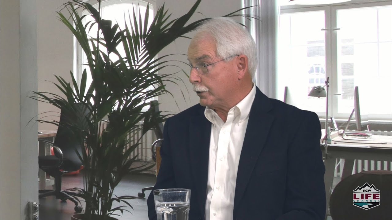 GWATA TV – Gene Sharratt - YouTube