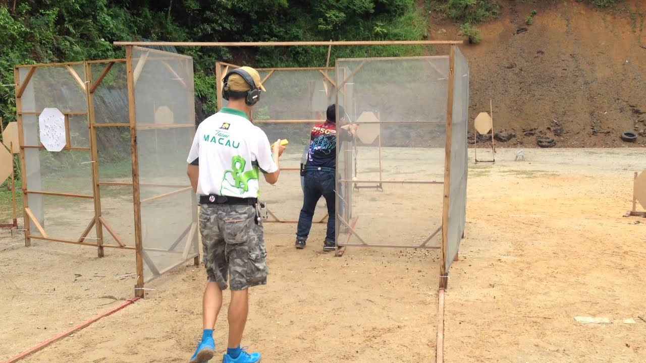 The first time IPSC course practice. - YouTube