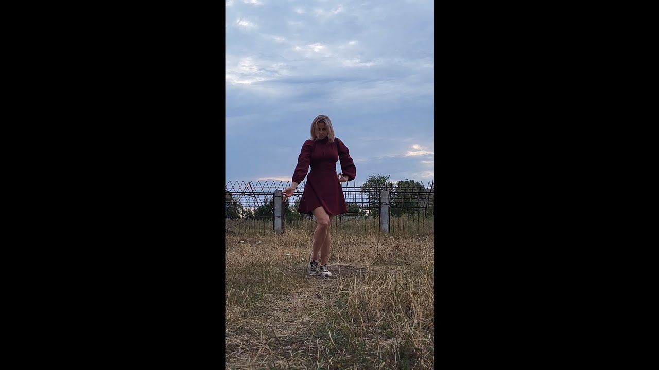 freestyle dance (Halsey - Castle) - YouTube