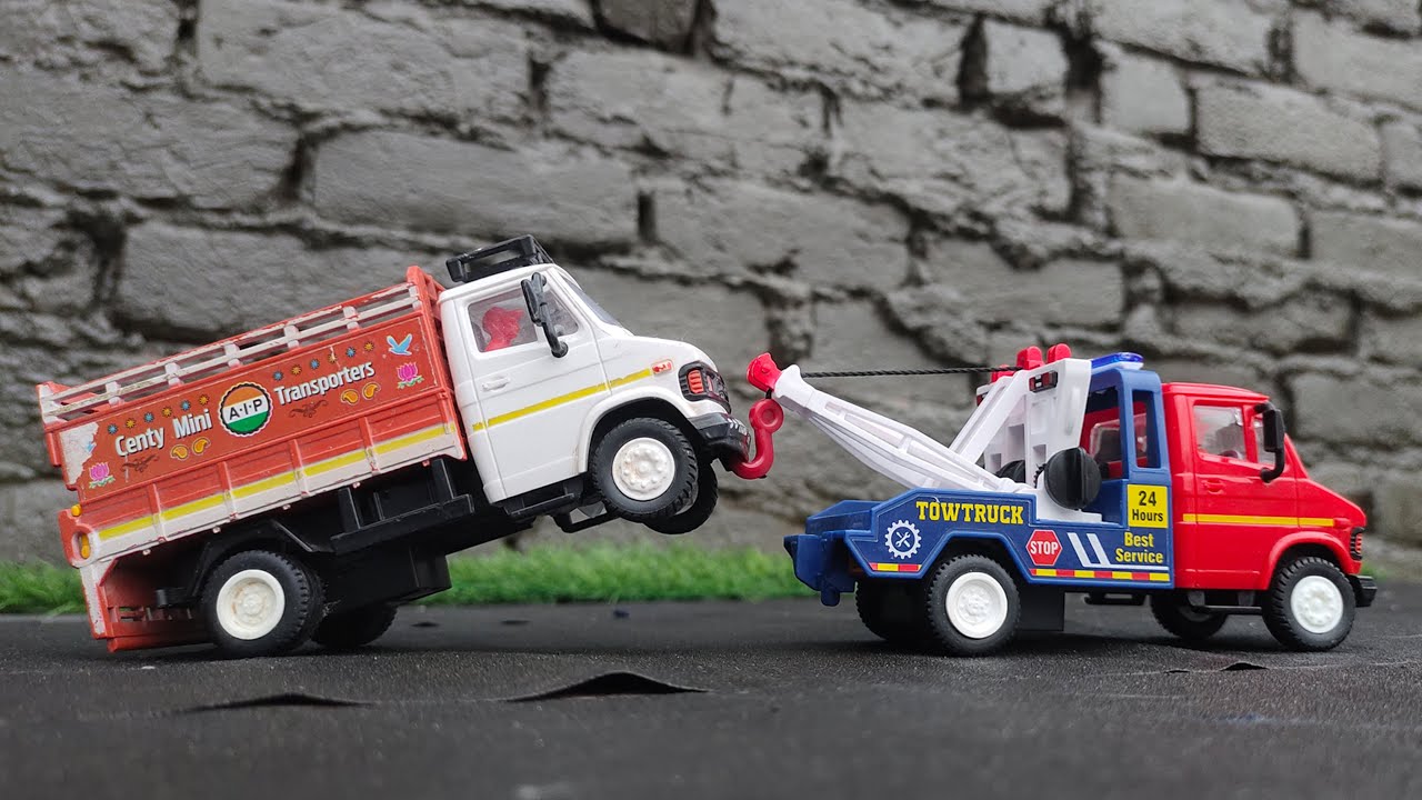 Unboxing of Tata Tow Truck || Centy Toy Tata 407 || 1:36 Scale ...