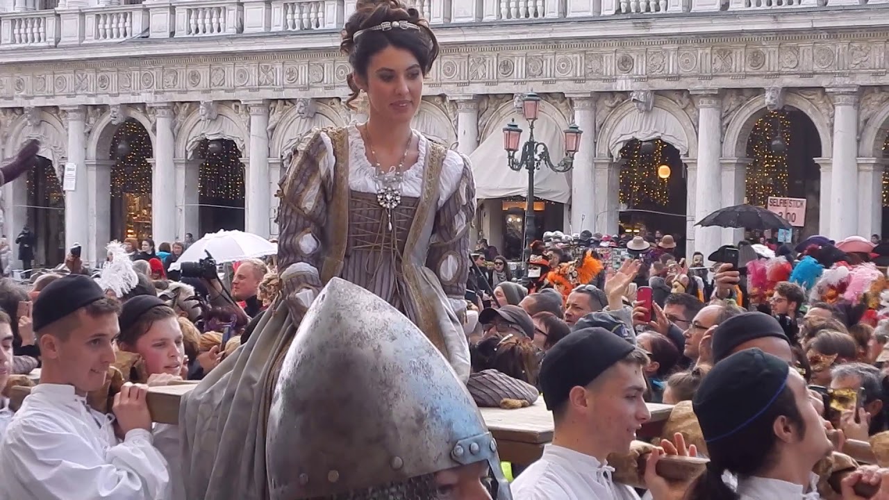2020 02 15 Venice Carnival Parade - YouTube