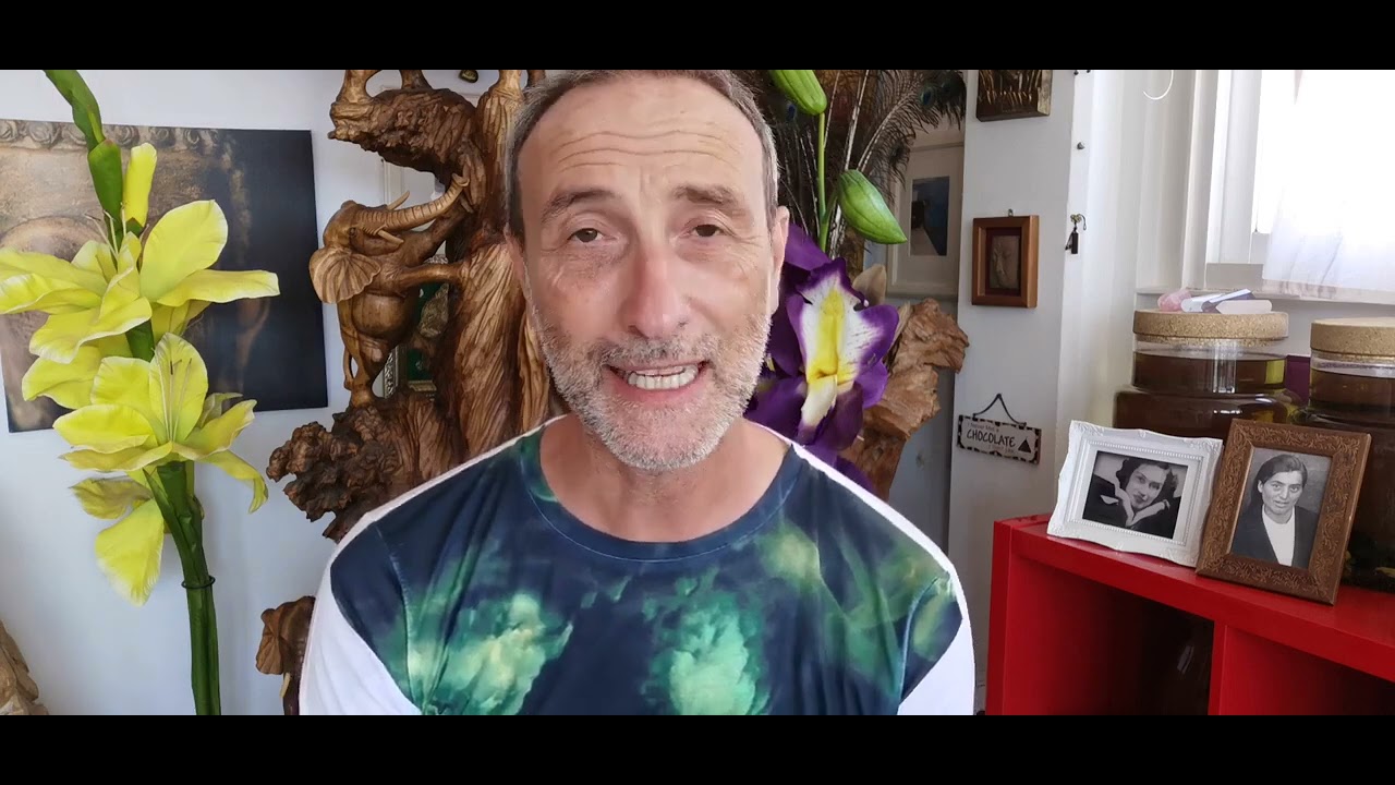 A Magical Energy Beyond Most Peoples Understanding - Purple Labradorite ...