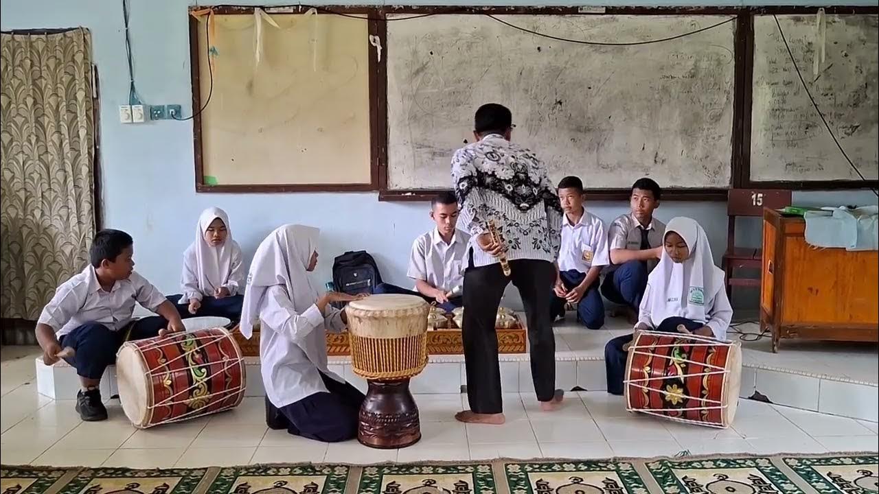 Pra Panen Karya P5 SMP N 21 SJJ - YouTube