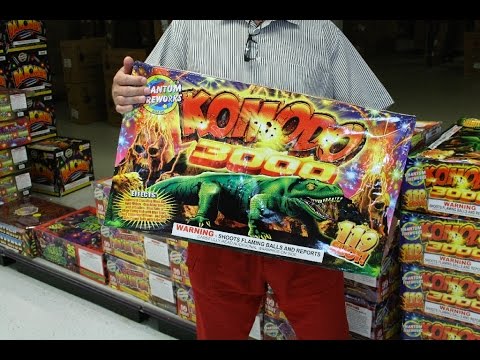 American Firework Shop - Phantom Fireworks - YouTube