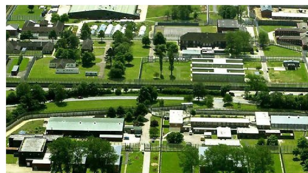 HMP highpoint uk prisons - YouTube
