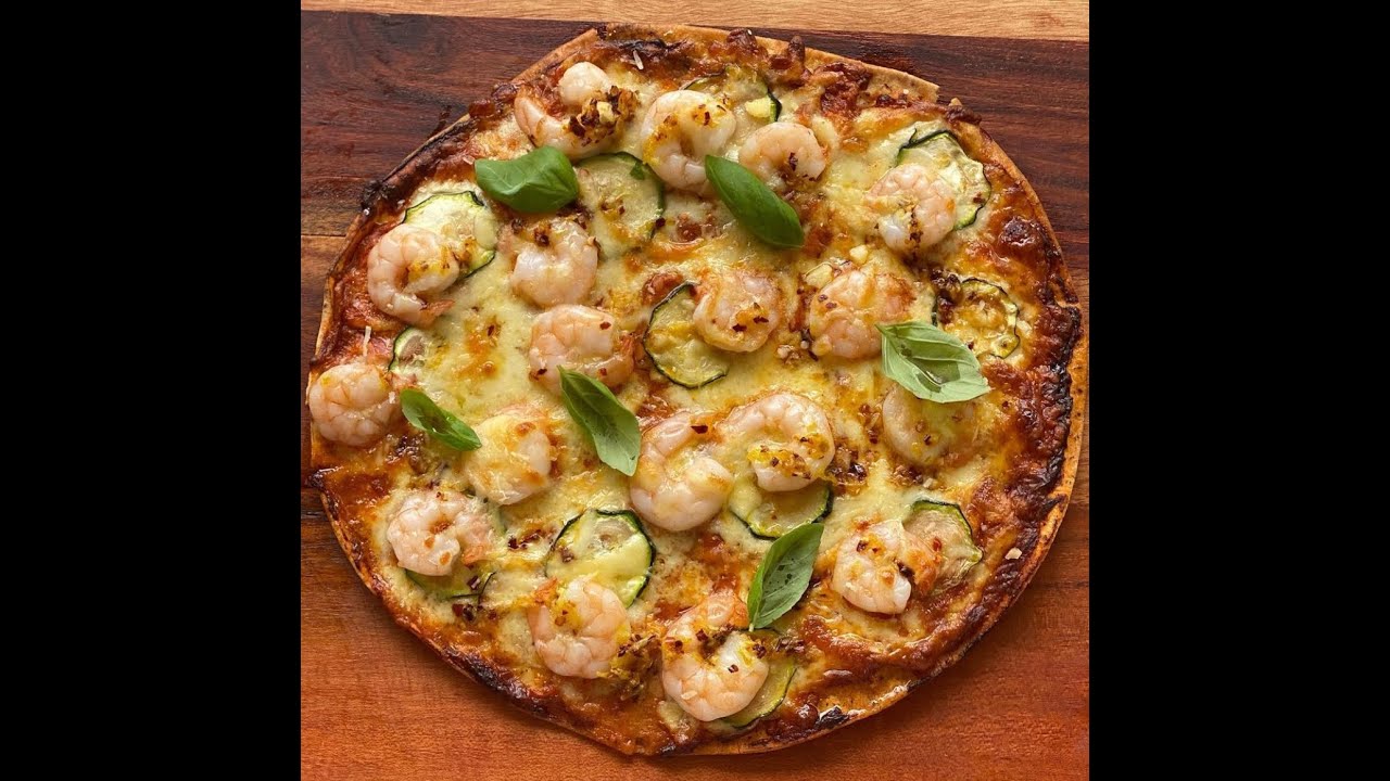 Homemade Chilli Prawn Pizza! - YouTube