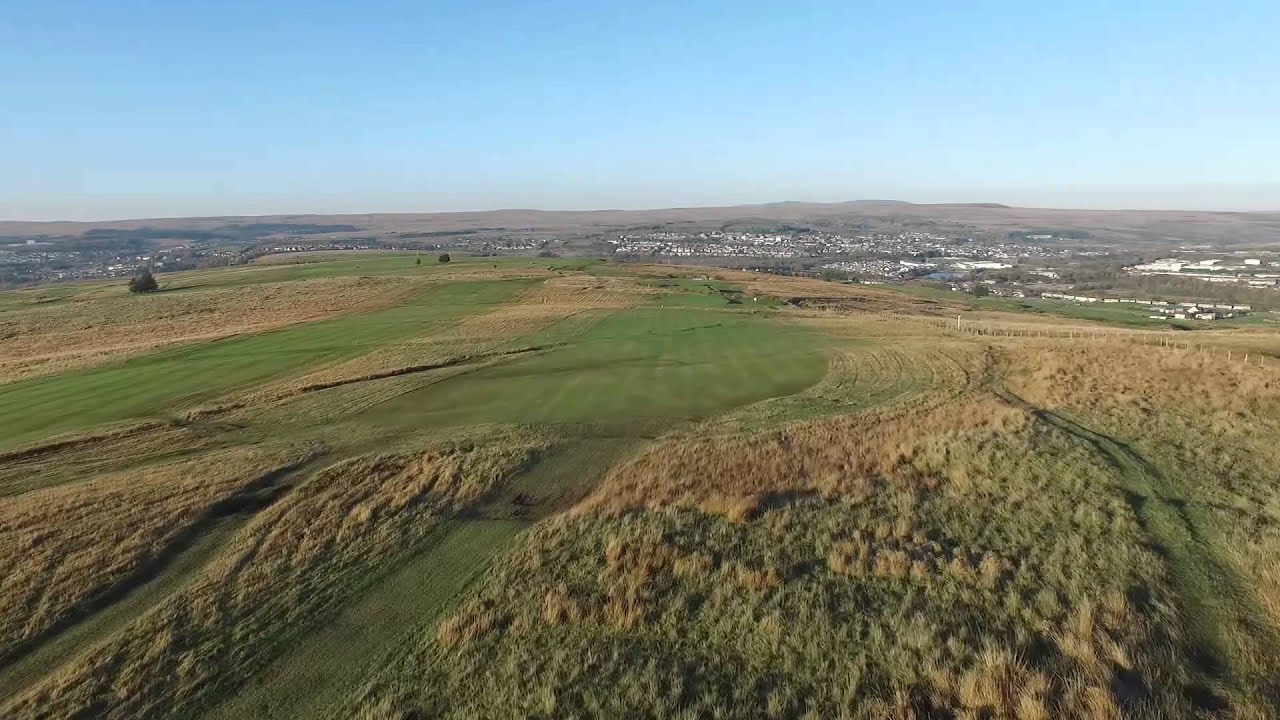 West mon golf club hole 14 - YouTube