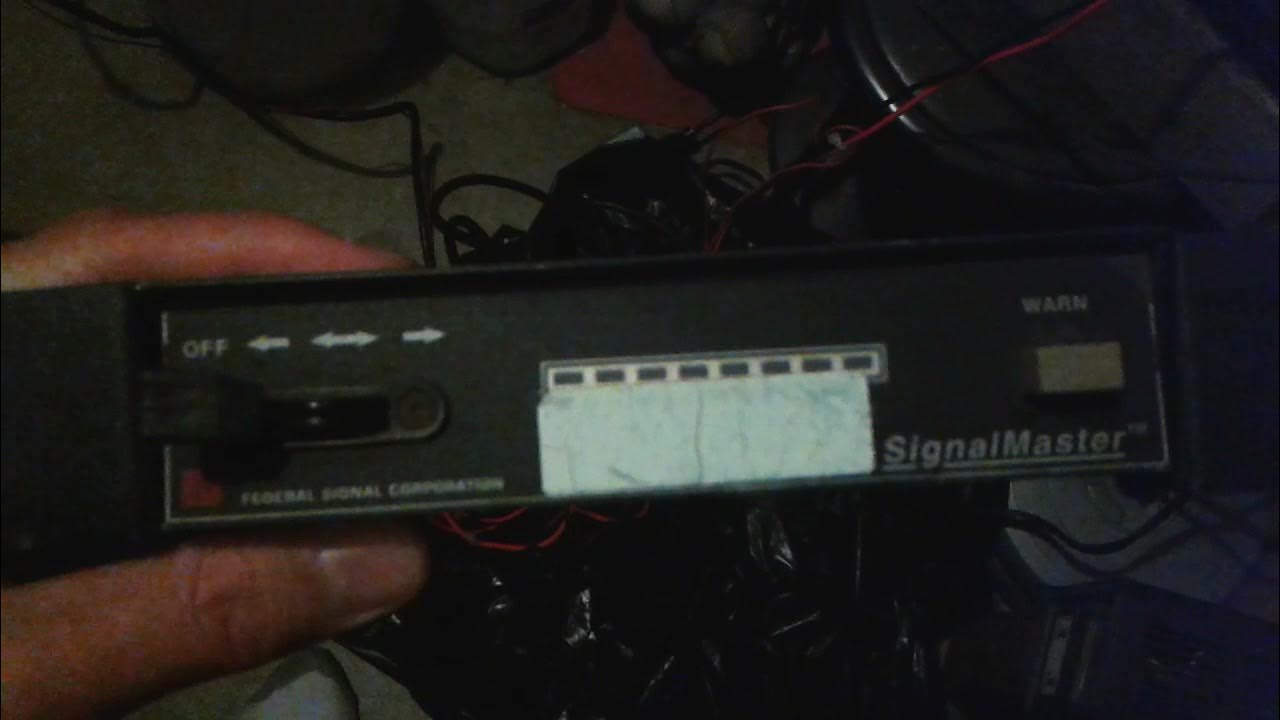 Federal Signal Signalmaster (halogen) with SMC1 controller. - YouTube