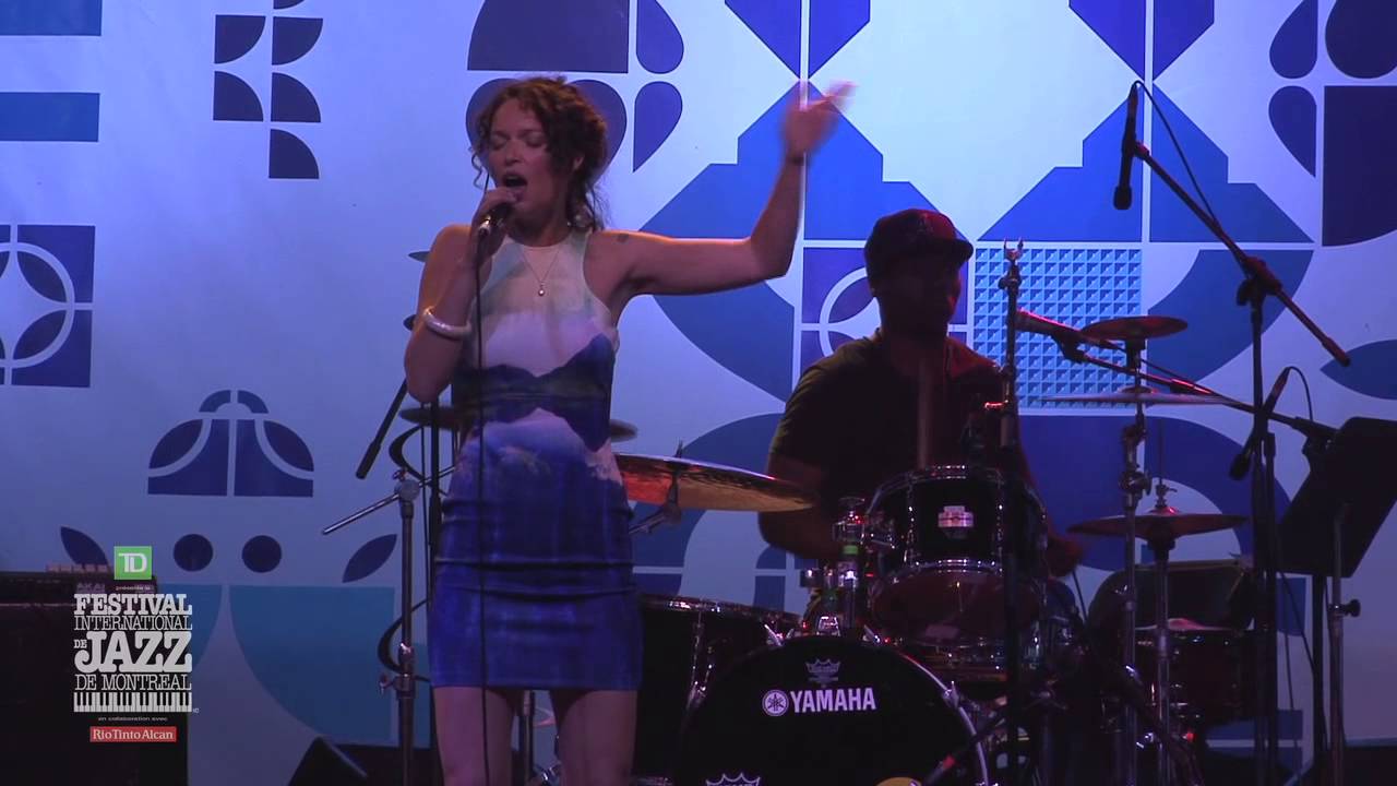 Sarah Linhares et Future Falcon (2013-07-01) Scène Bell - YouTube