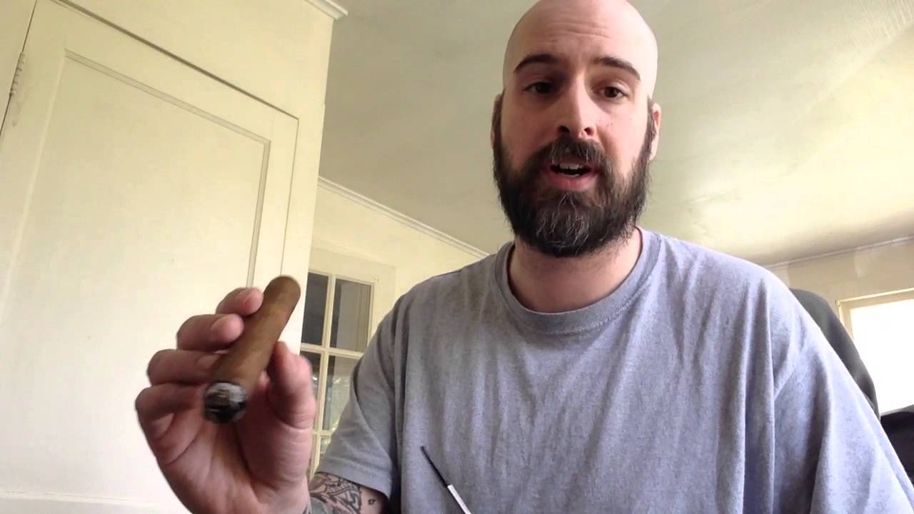 Cigar Snob- An introduction to the world of Cigars - YouTube