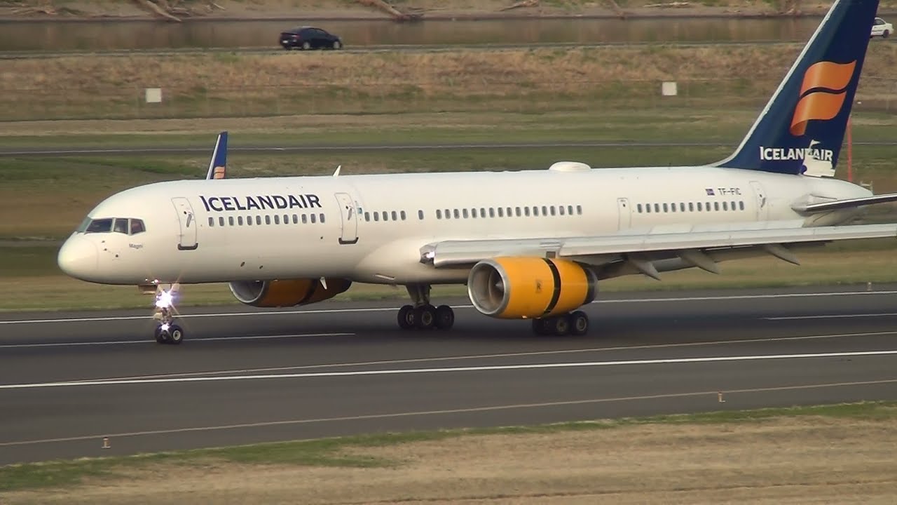 Icelandair 757-200 [TF-FIC] Landing Portland Airport (PDX) - YouTube