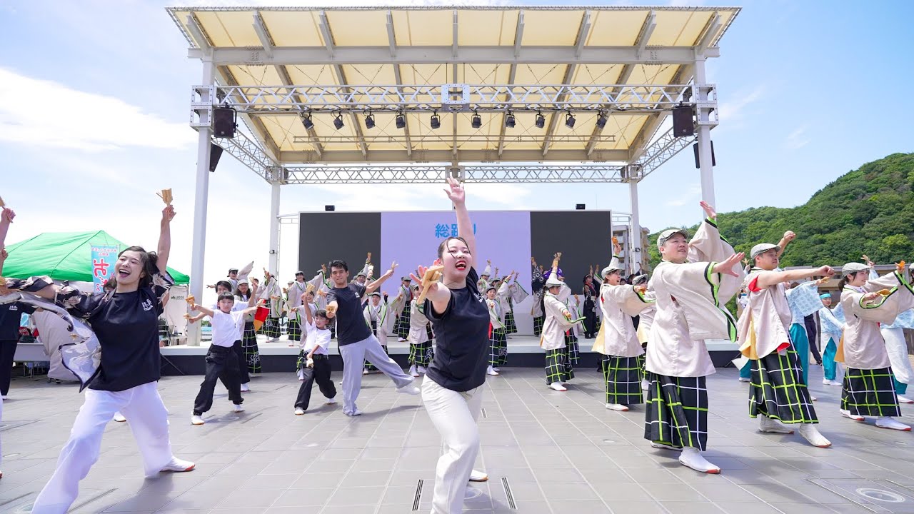 [4K] オープニング総踊り『YAPPA紀州』 おどるんや～紀州よさこい祭り～ 2023 夏まつり - YouTube