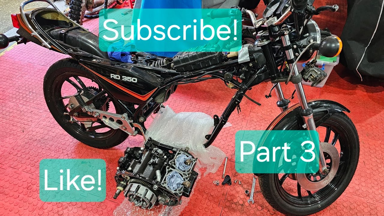 Yamaha RD350LC Hybrid/YPVS rebuild Part 3. The bottom end goes in, Ooo ...