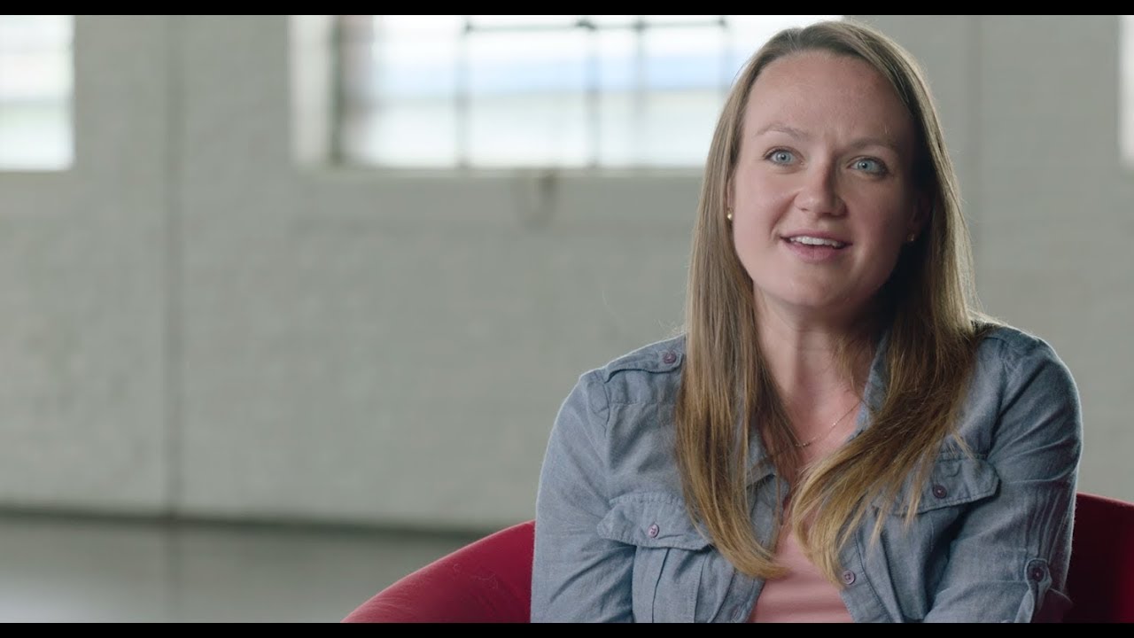 Mercedes-Benz USA – Laura Pritchard-Compton: Urban Perform - YouTube