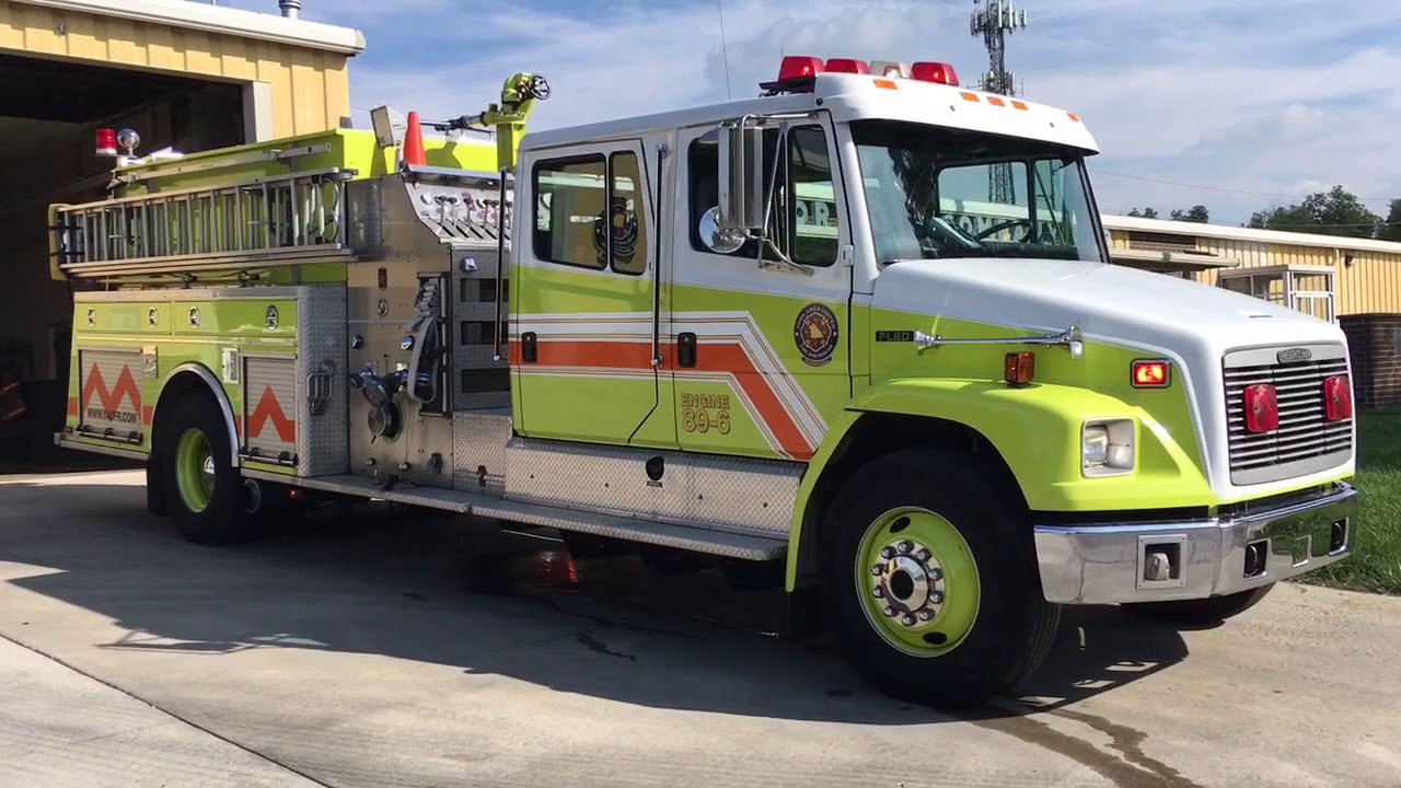 YAUFR Engine 89-4 returning to quarters - YouTube