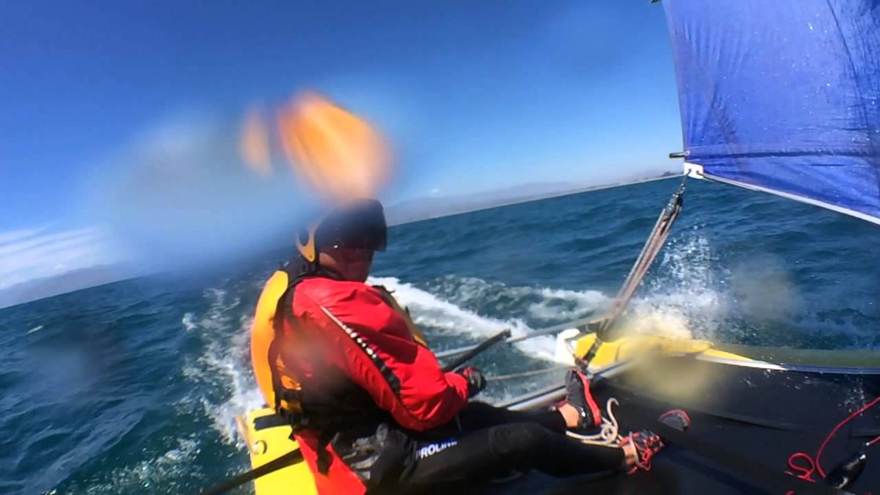 Sailing With Bob On His Dart 18 - YouTube