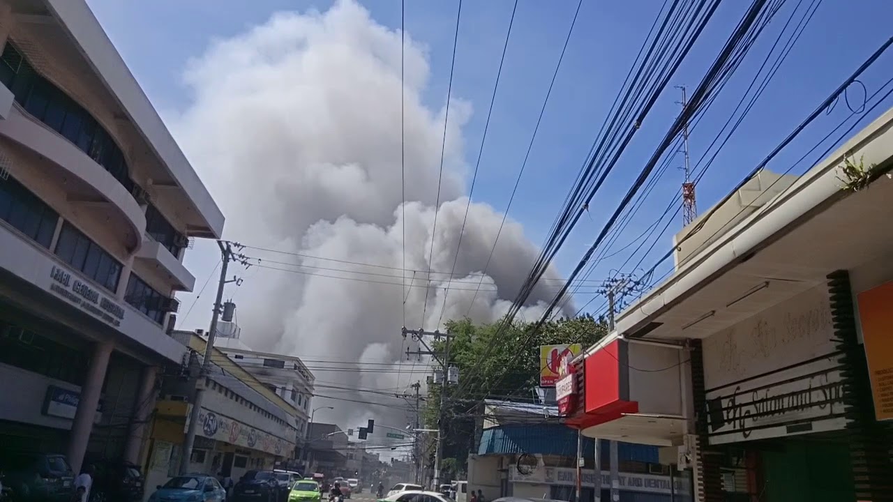 Bankerohan fire - YouTube
