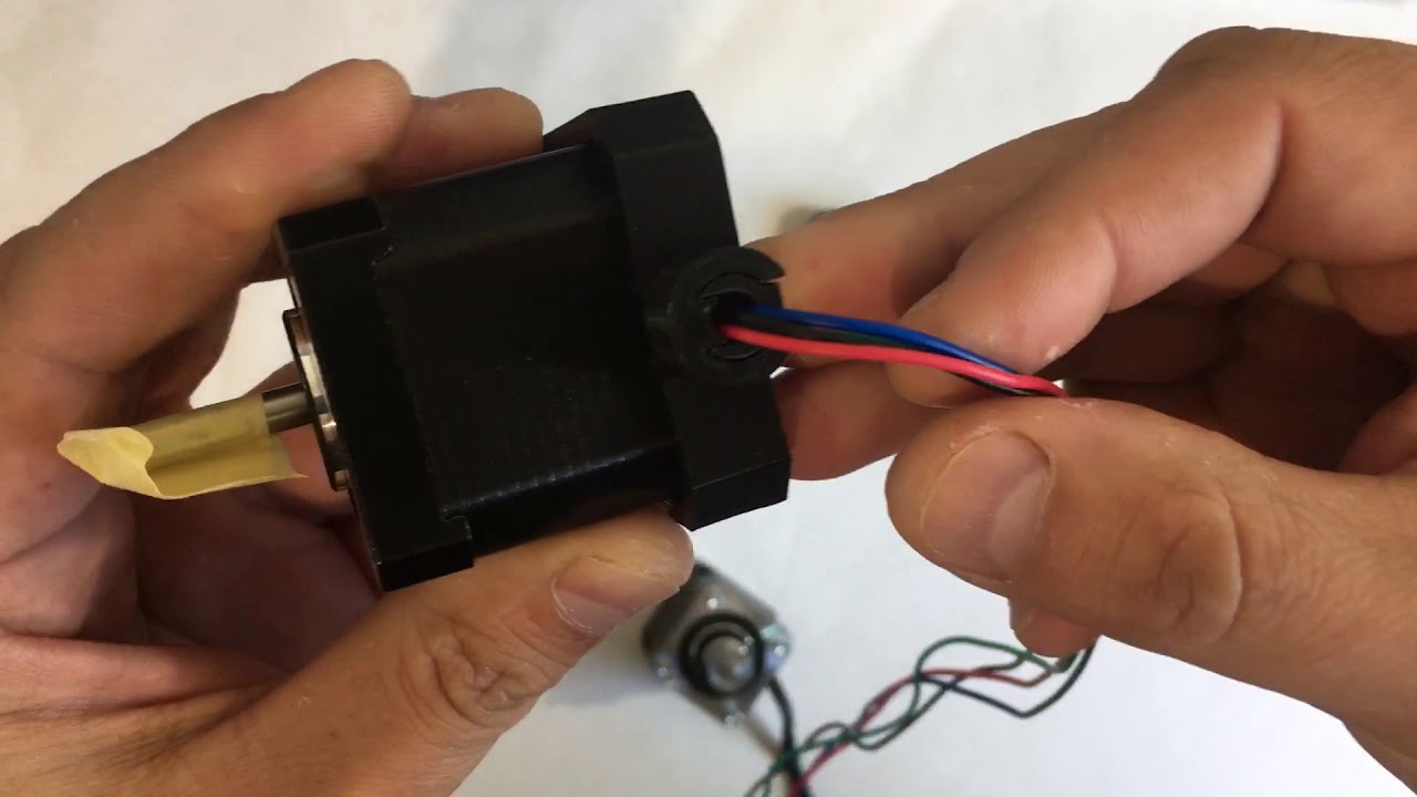 Cable strain relief for Nema17 stepper motor - YouTube