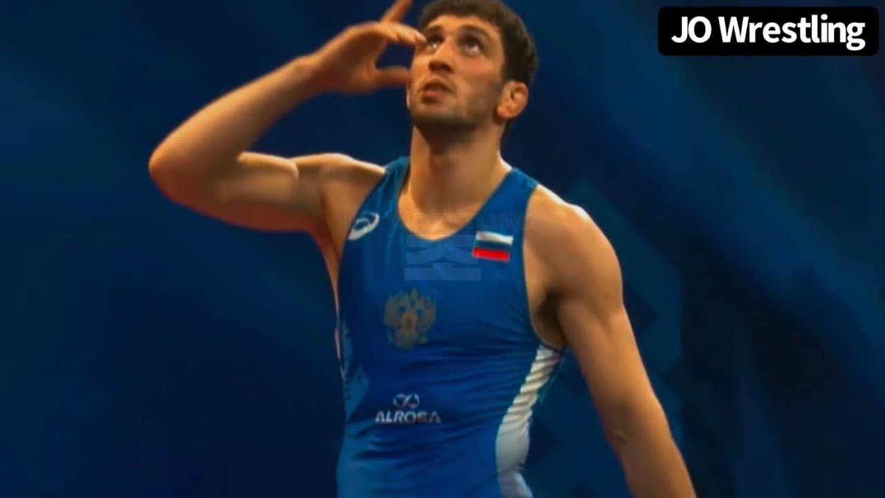 Technique Defined: Zaurbek Sidakov Split Step - YouTube