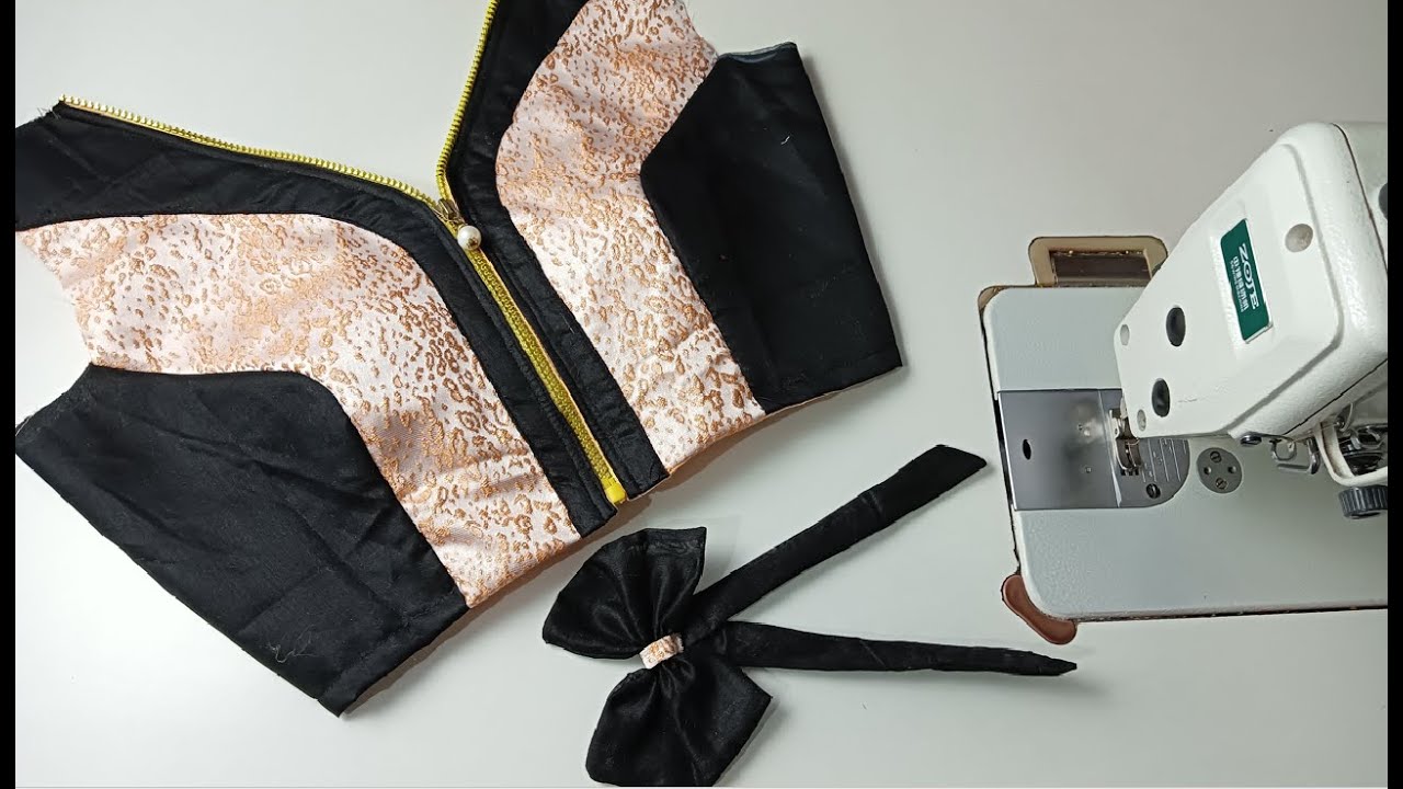 Front Chain blouse design | Blouse Front chain | Front chain neck ...