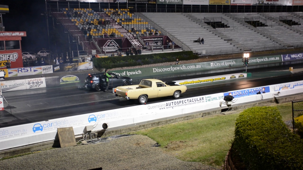 Mazda 3 MPS drag race - YouTube