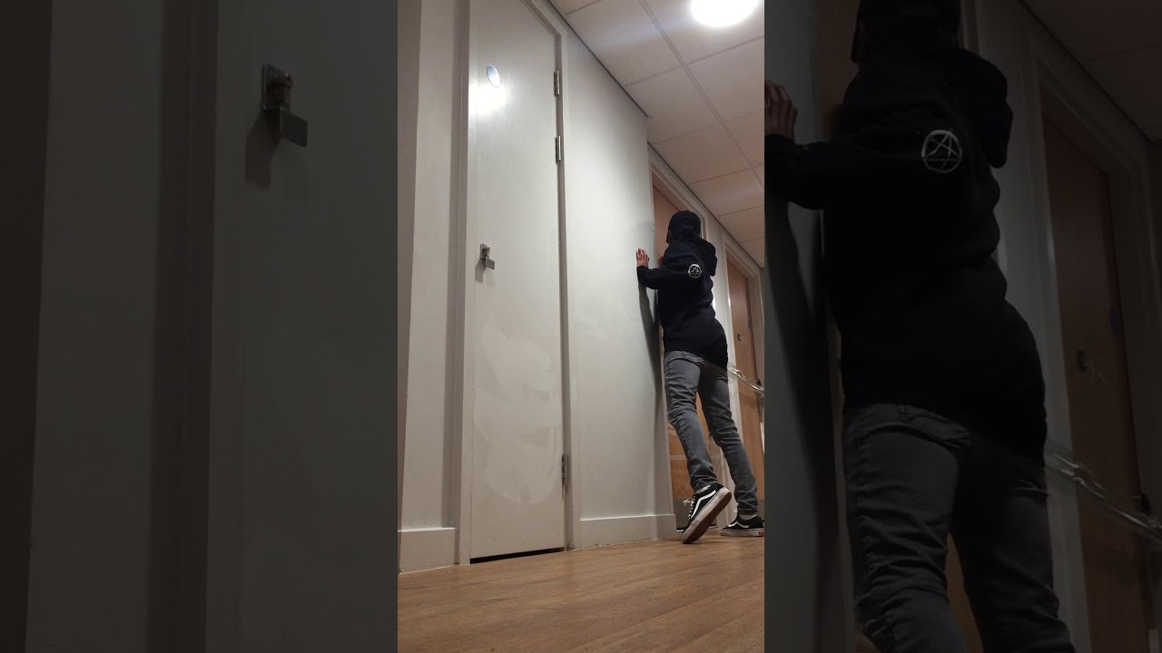 Pranking ANGRY University Roommate (GONE WRONG) - YouTube