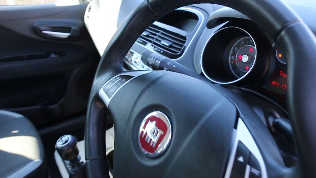 Fiat Punto 1.4 Easy 5 Door 5 Speed Bluetooth Parking Sensors DF12 MHE ...