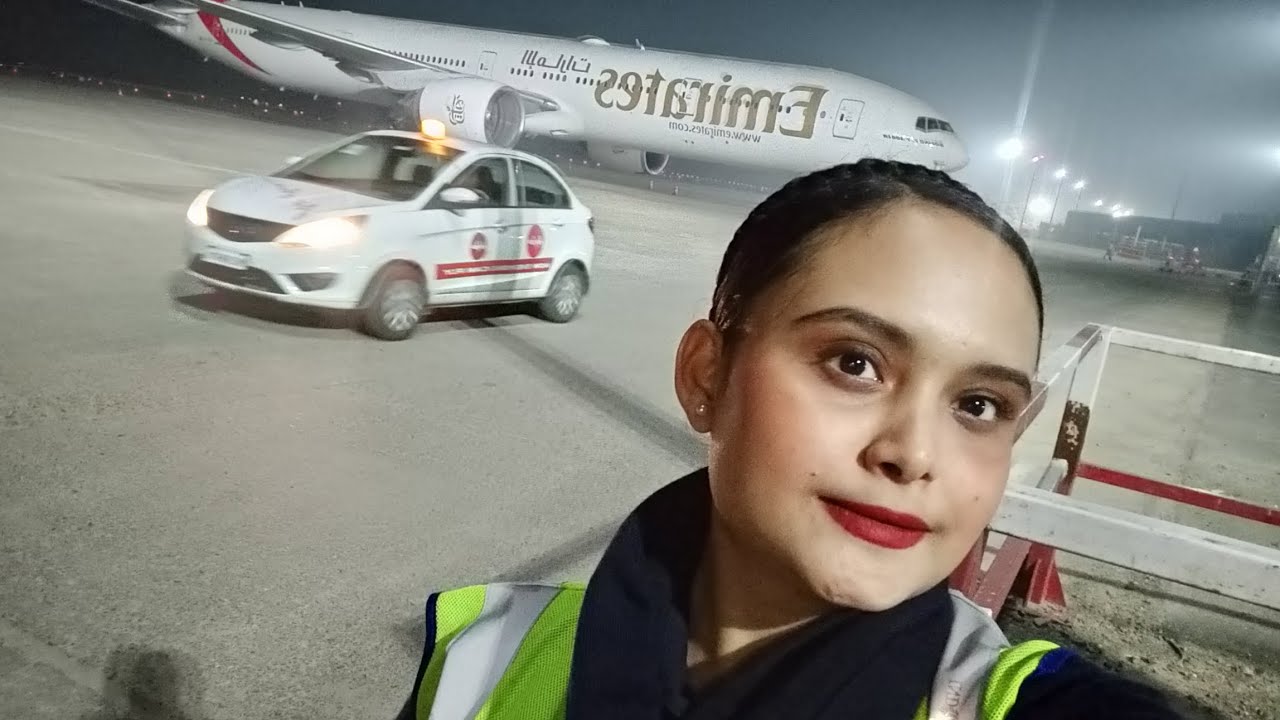 night shift vlog 🌌 #aviation #viralvideo #trending #life #vlog #office ...
