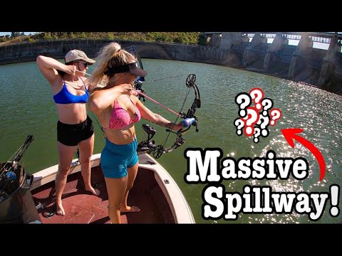 Bowfishing a MASSIVE SPILLWAY that’s LOADED with FISH!!! (Before Gates open!!)