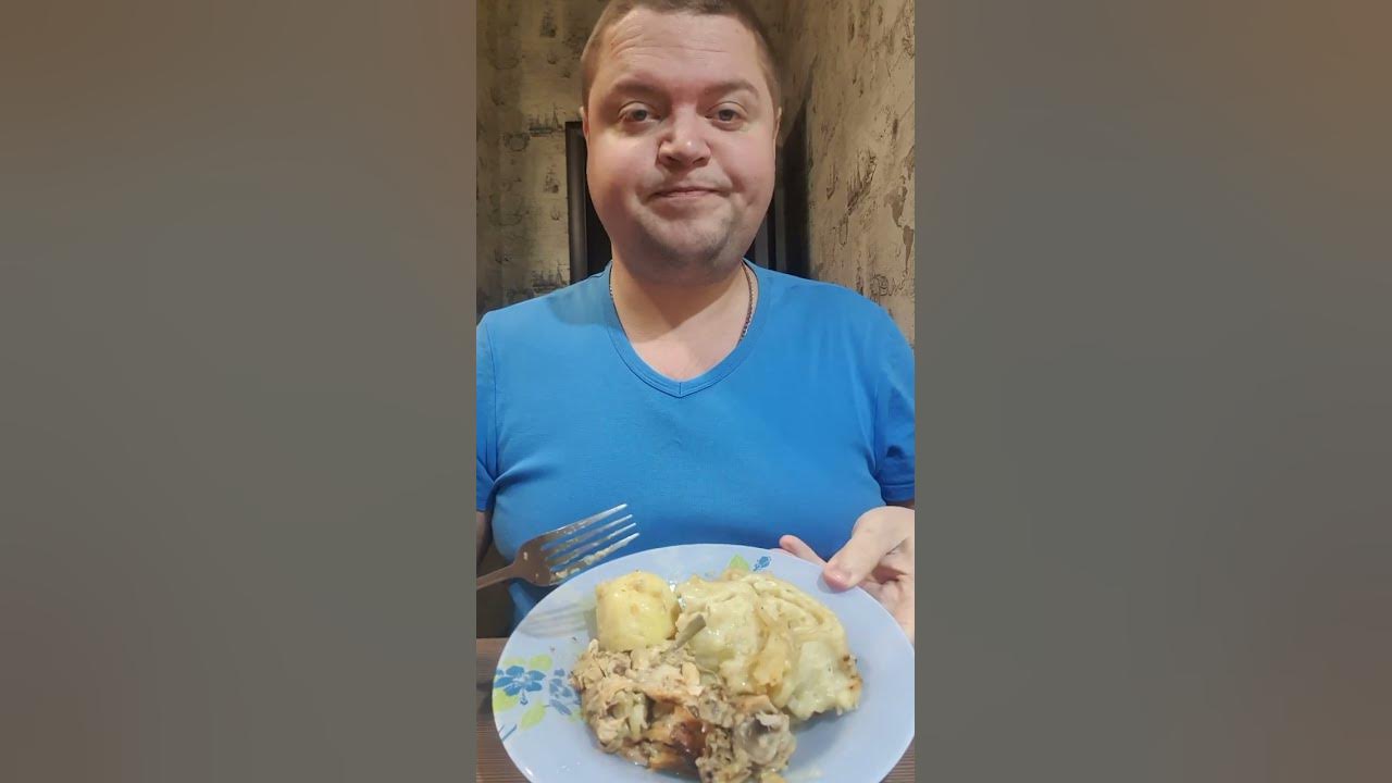 Ем хрючево нудли непонятная пища Youtube